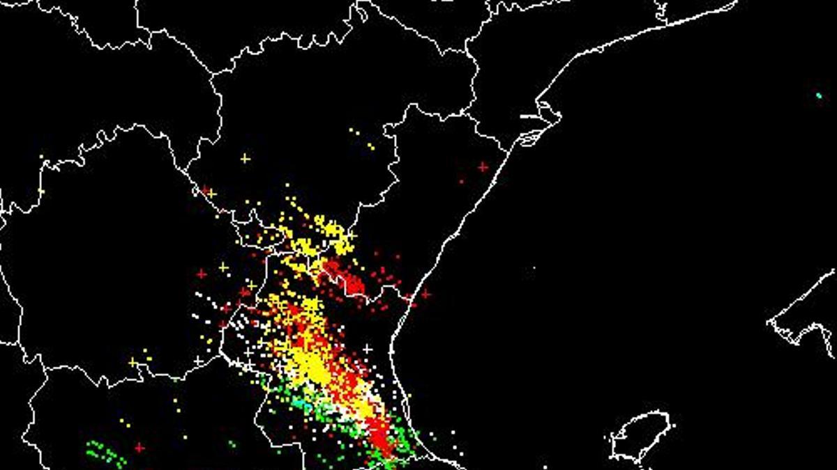 DANA Valencia: Más de 5.000 rayos en 12 horas