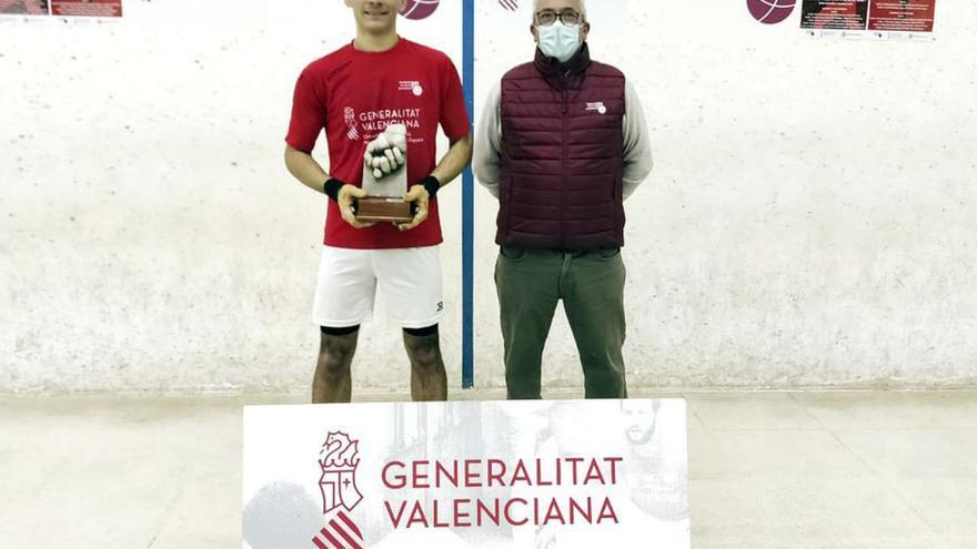 Ramón Doménech se alza con su tercer título individual de raspall