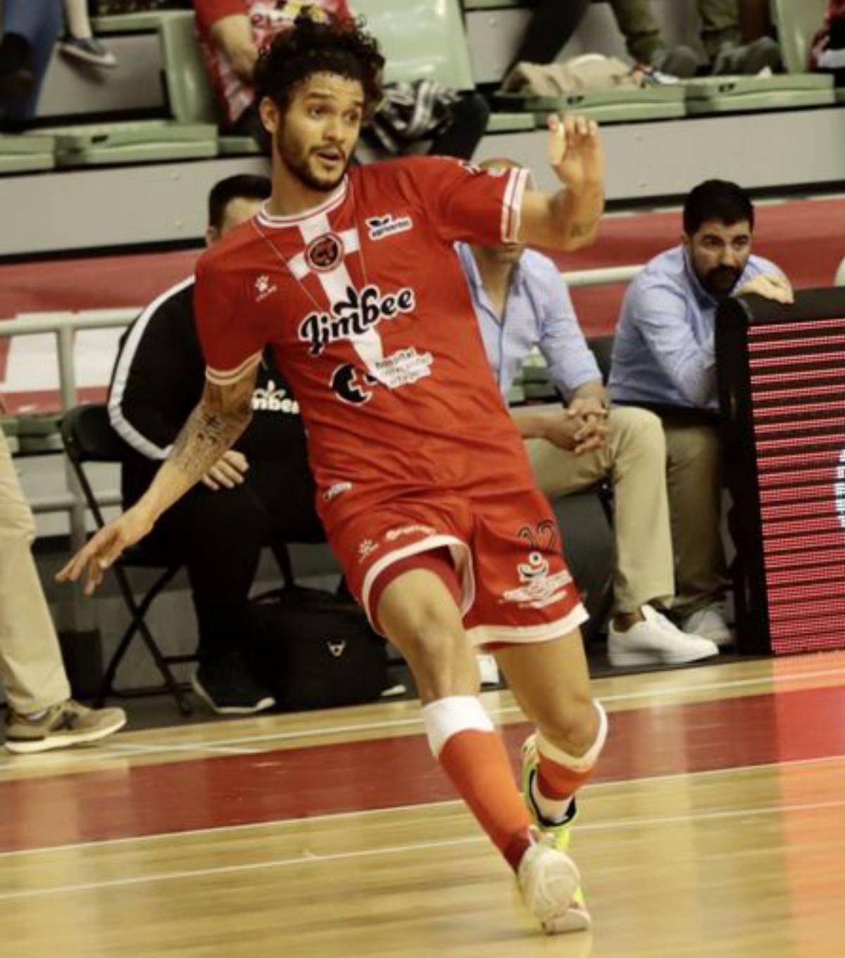 Lucao se suma a la lista de jugadores con problemas físicos del Jimbee ...
