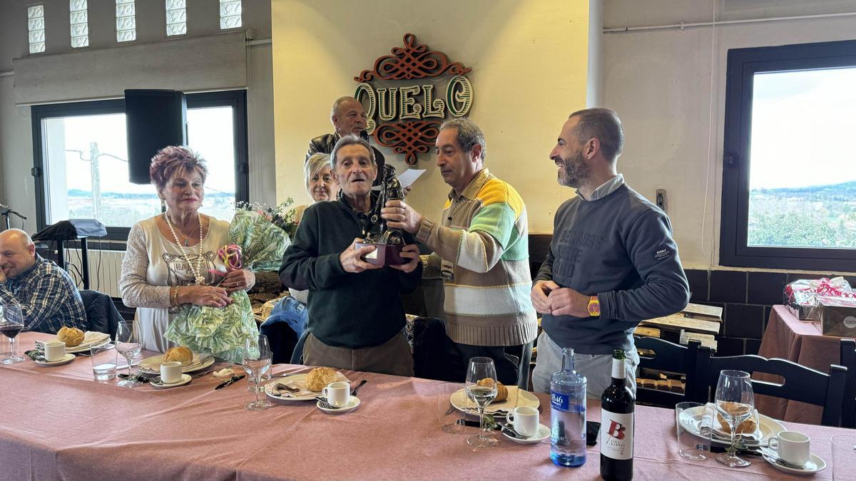 José María González, “Pocholo”, recibe el "Berronés de 2024" en un ...