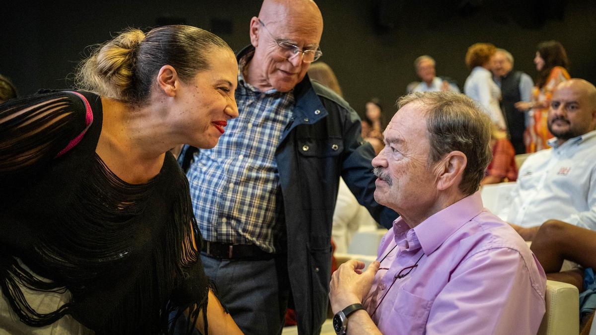 Homenaje a Paco Tovar, el socialista que batalló por traer la Democracia