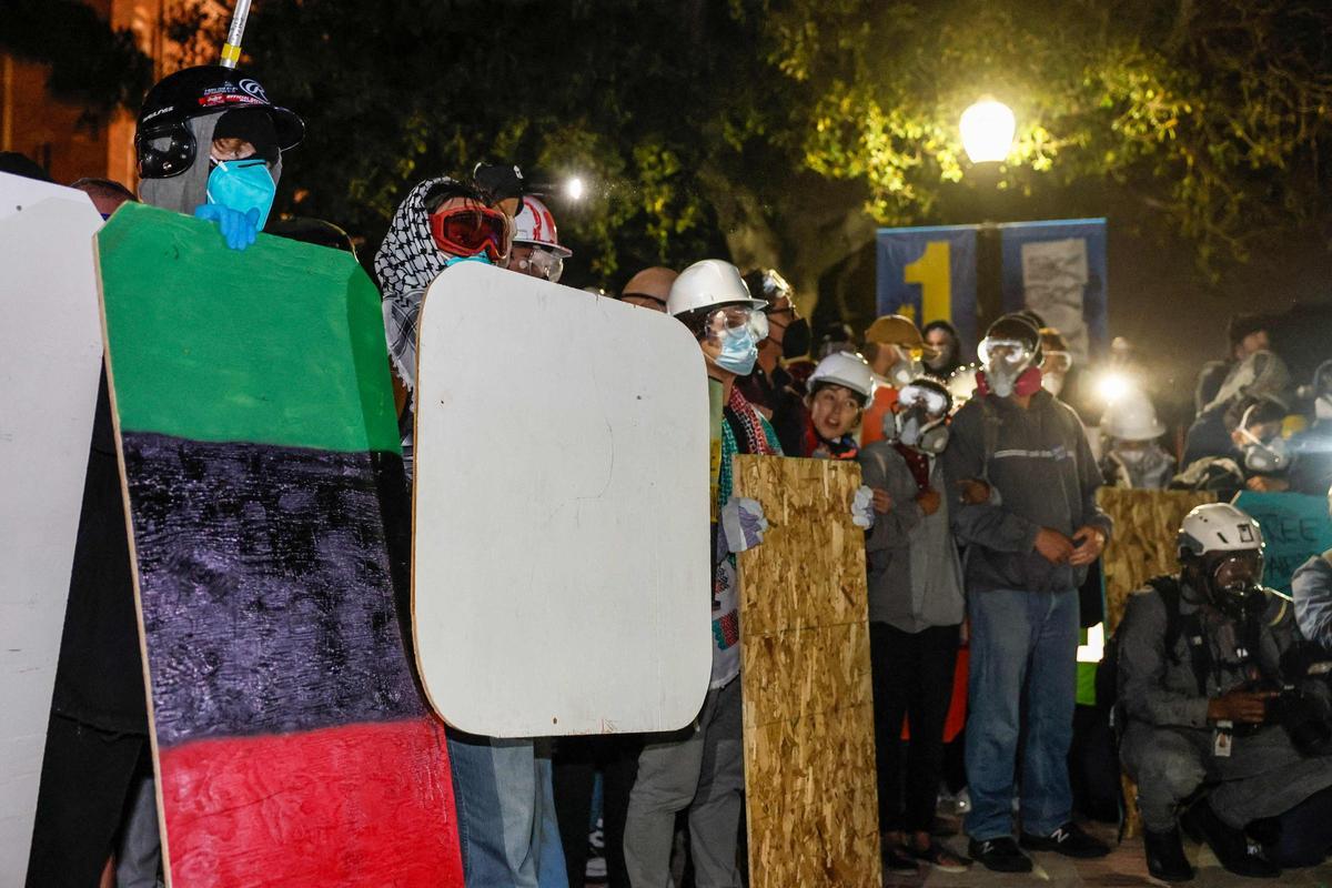 Máxima tensión en el campamento de manifestantes propalestinos de la ...
