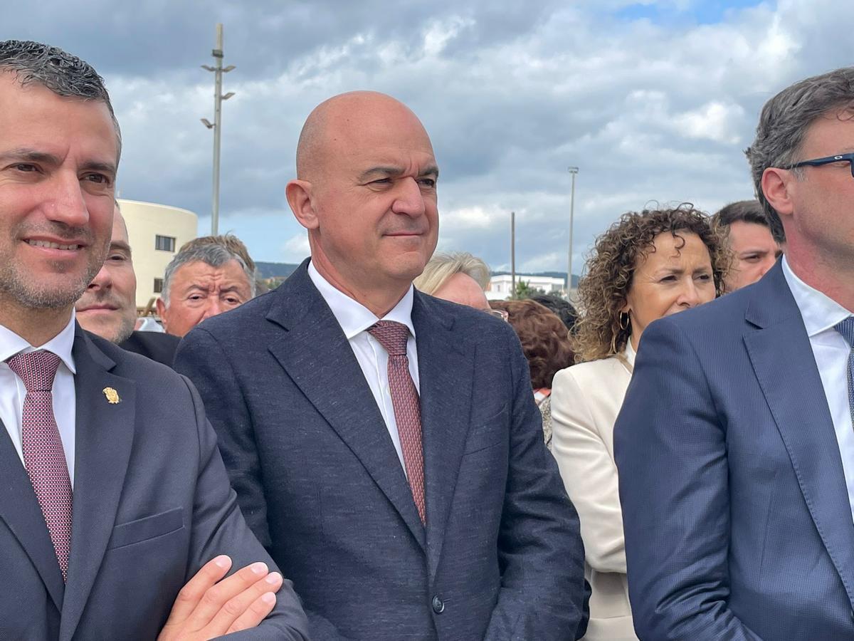 IBIZA: Vicent Marí en el Día de Baleares: "Ibiza no se puede permitir ...