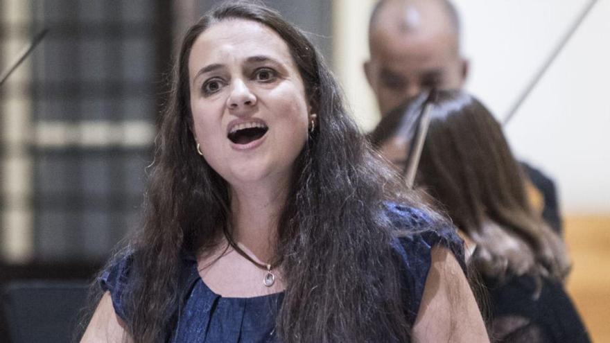 La soprano manresana Núria Rial recordarà Victòria dels Àngels al ...
