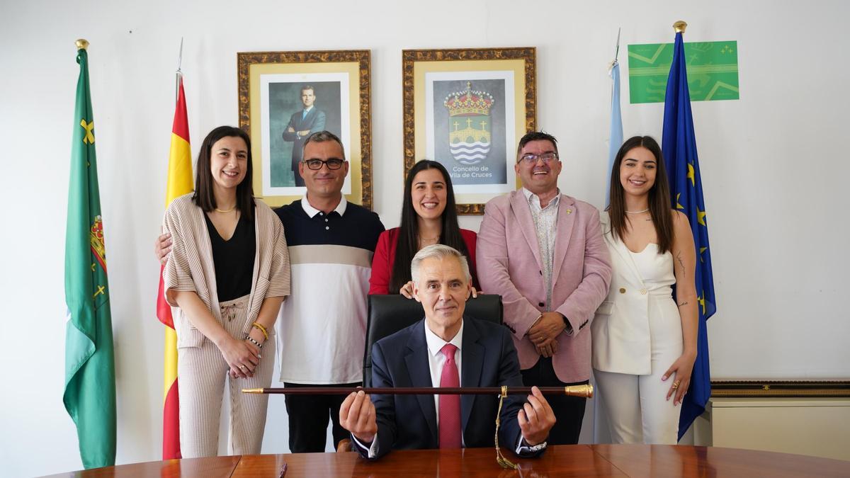 Cruces propone tres dedicaciones exclusivas para Mireya Otero, Julio ...