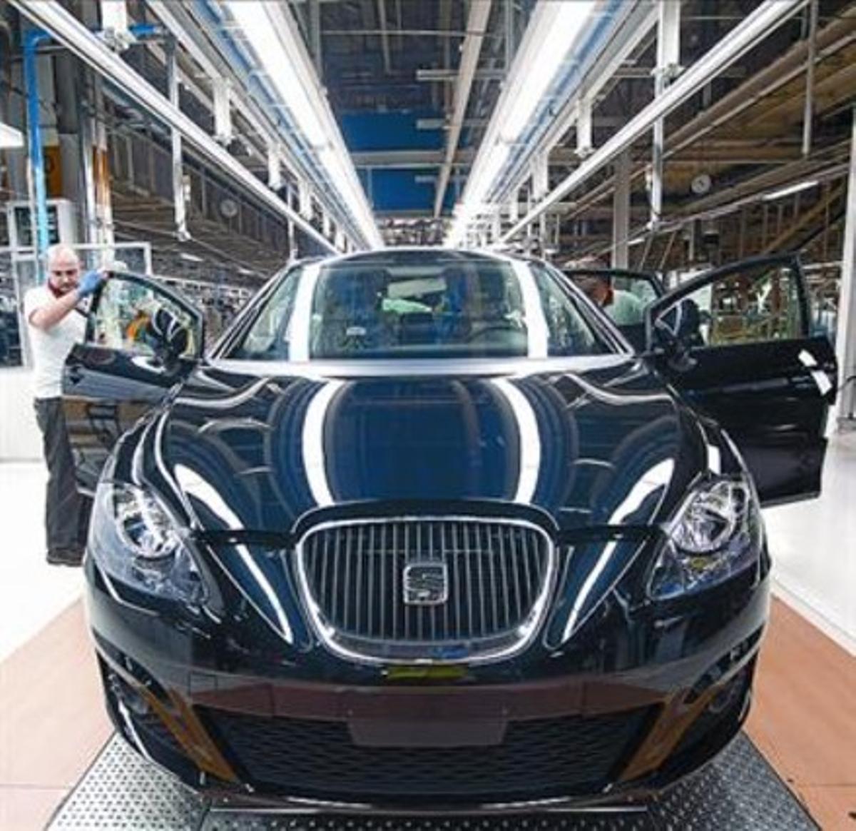 El automóvil prevé 1.500 millones más de inversión