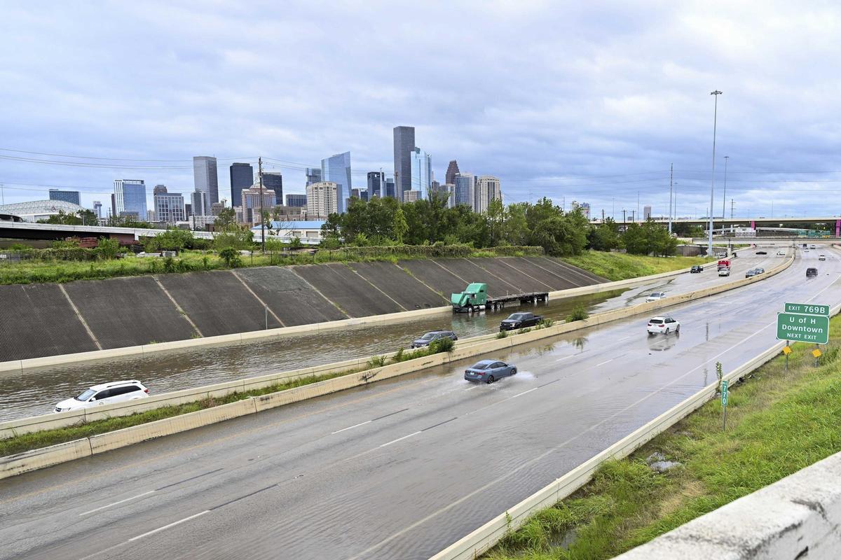 Inundaciones en Texas tras el paso del huracán Beryl | FOTOS