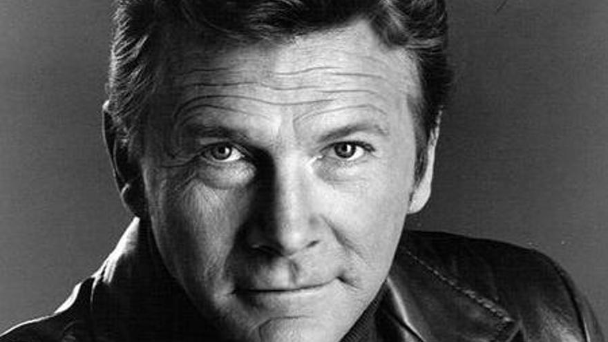 Muere el teniente Harrelson