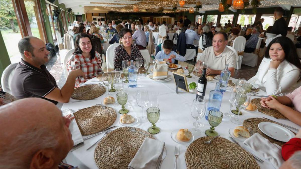 Ceferino Fernández, en su jubilación: "Illas me enseñó a aprender, a ...