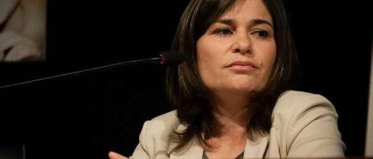 Francisca Fernández: "Estar embarazada no es un delito, y cuestionar un ...