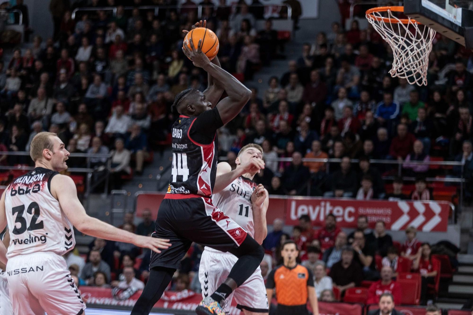 Aerolíneas Bango despega en la ACB
