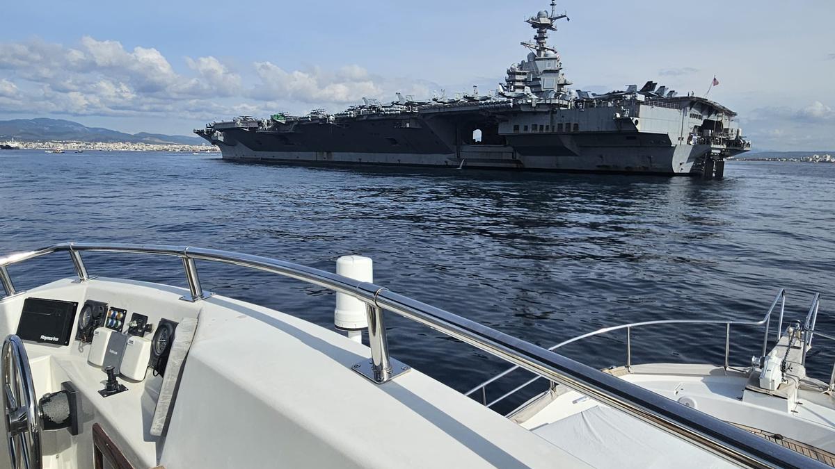 El USS Gerald R. Ford, el mayor portaaviones del mundo, ya está en ...