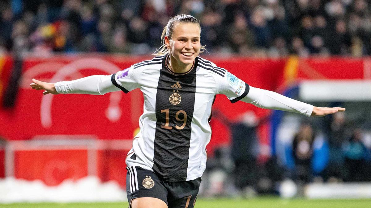 Highlights y goles de Klara Bühl - Así juega la futbolista que está en ...