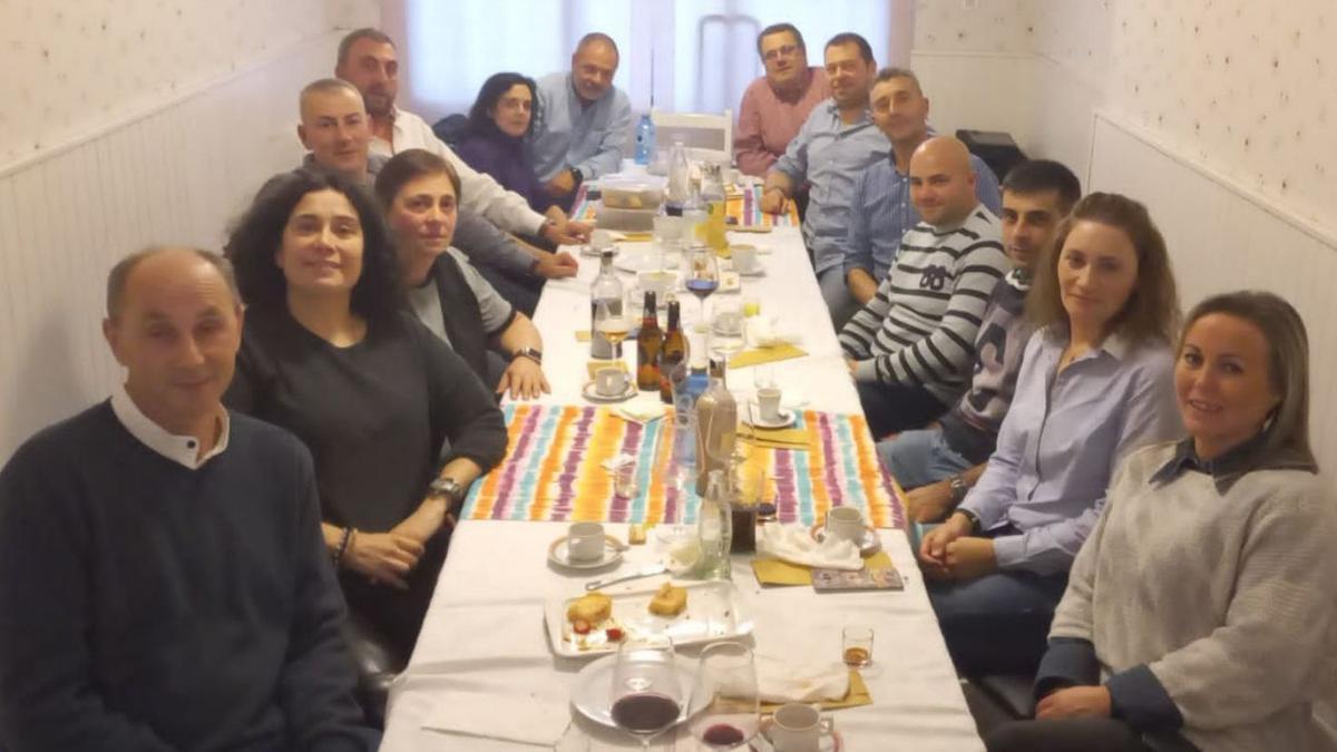 Los vigilantes de seguridad celebran su comida anual - Faro de Vigo