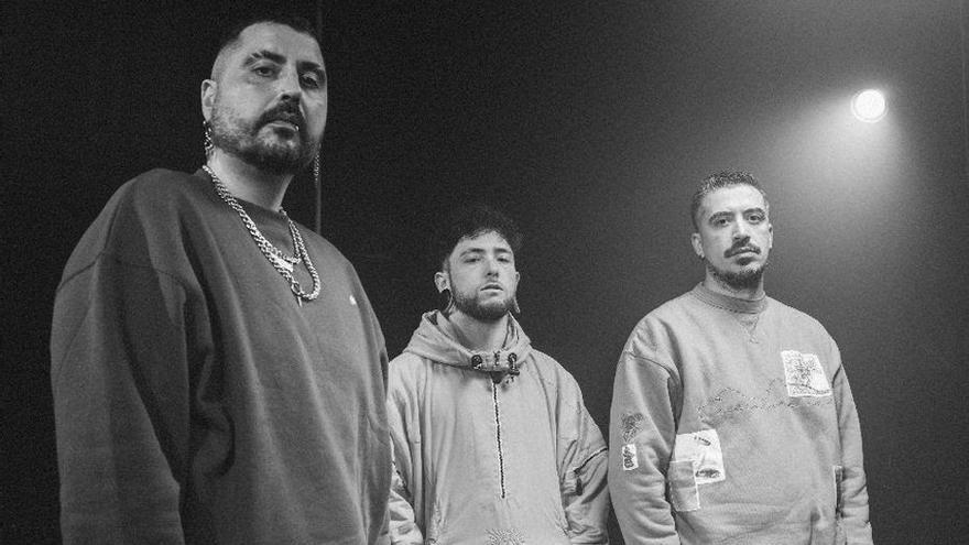 Orgullo de barrio e memoria na alianza de Rebeliom do Inframundo con Kaze