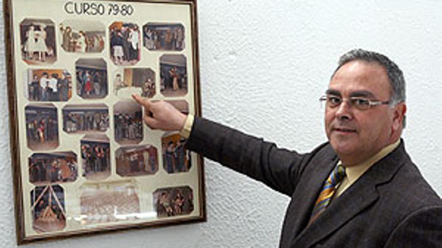 El colegio Manuela Rial celebra medio siglo de formación en Cee