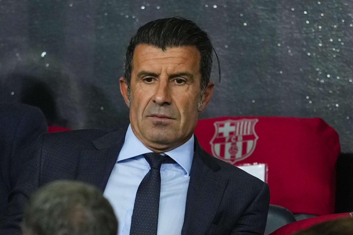 FIGO | Luis Figo regresa a Barcelona tras 16 años: así reaccionó la ...