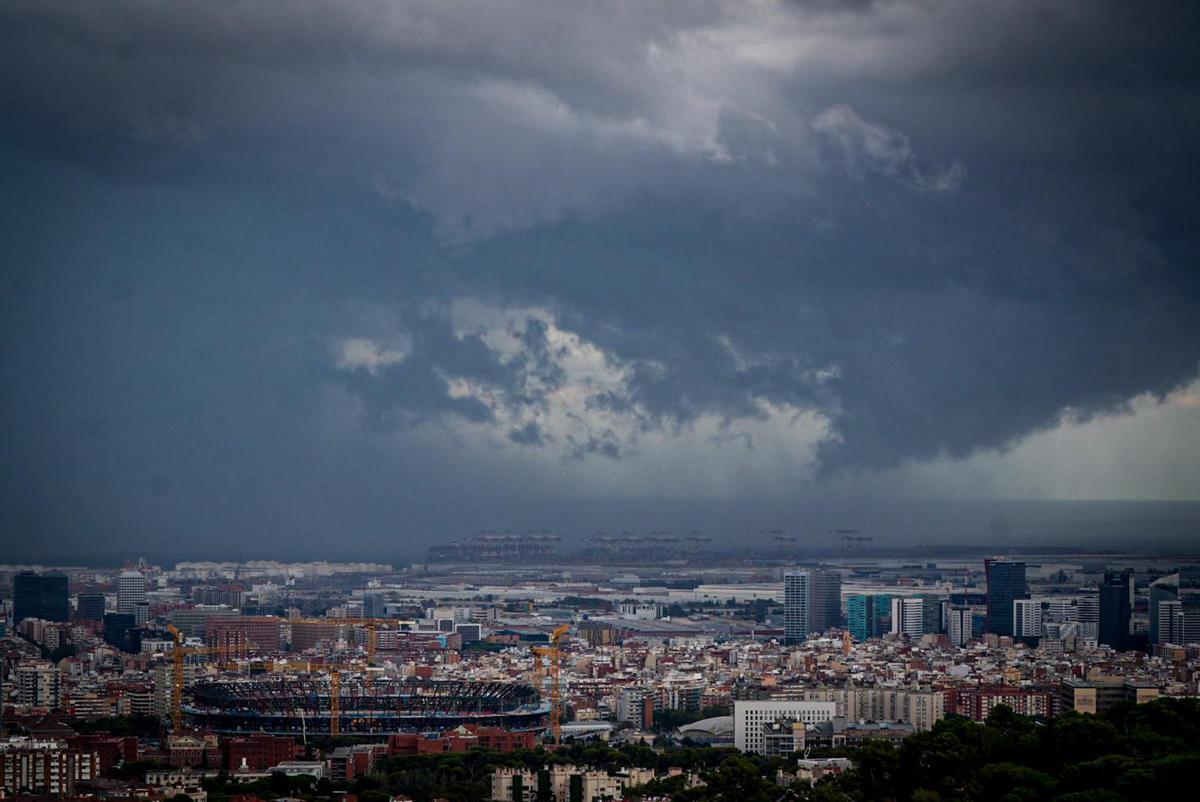 La tormenta en Barcelona vista desde el mirador de Sarrià