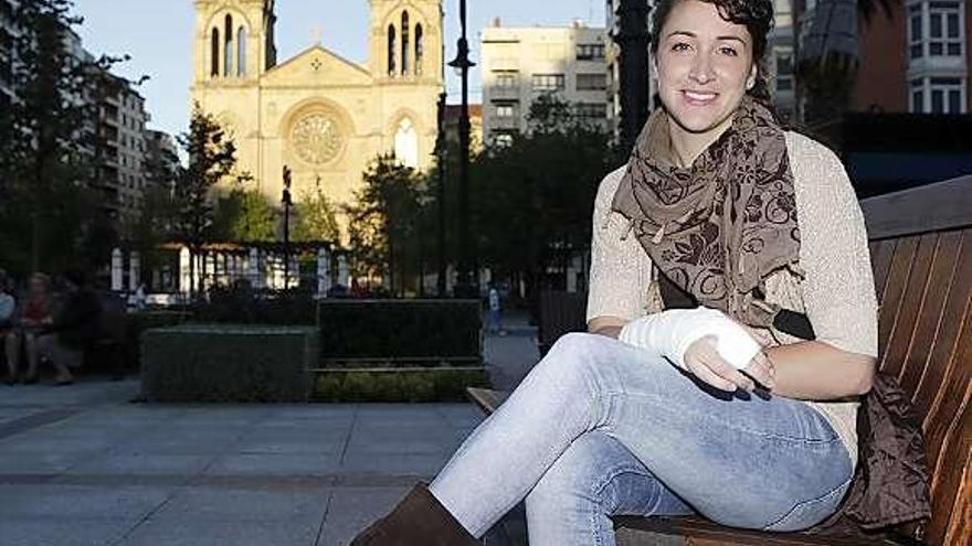 Jessica Alonso se lesiona en una mano