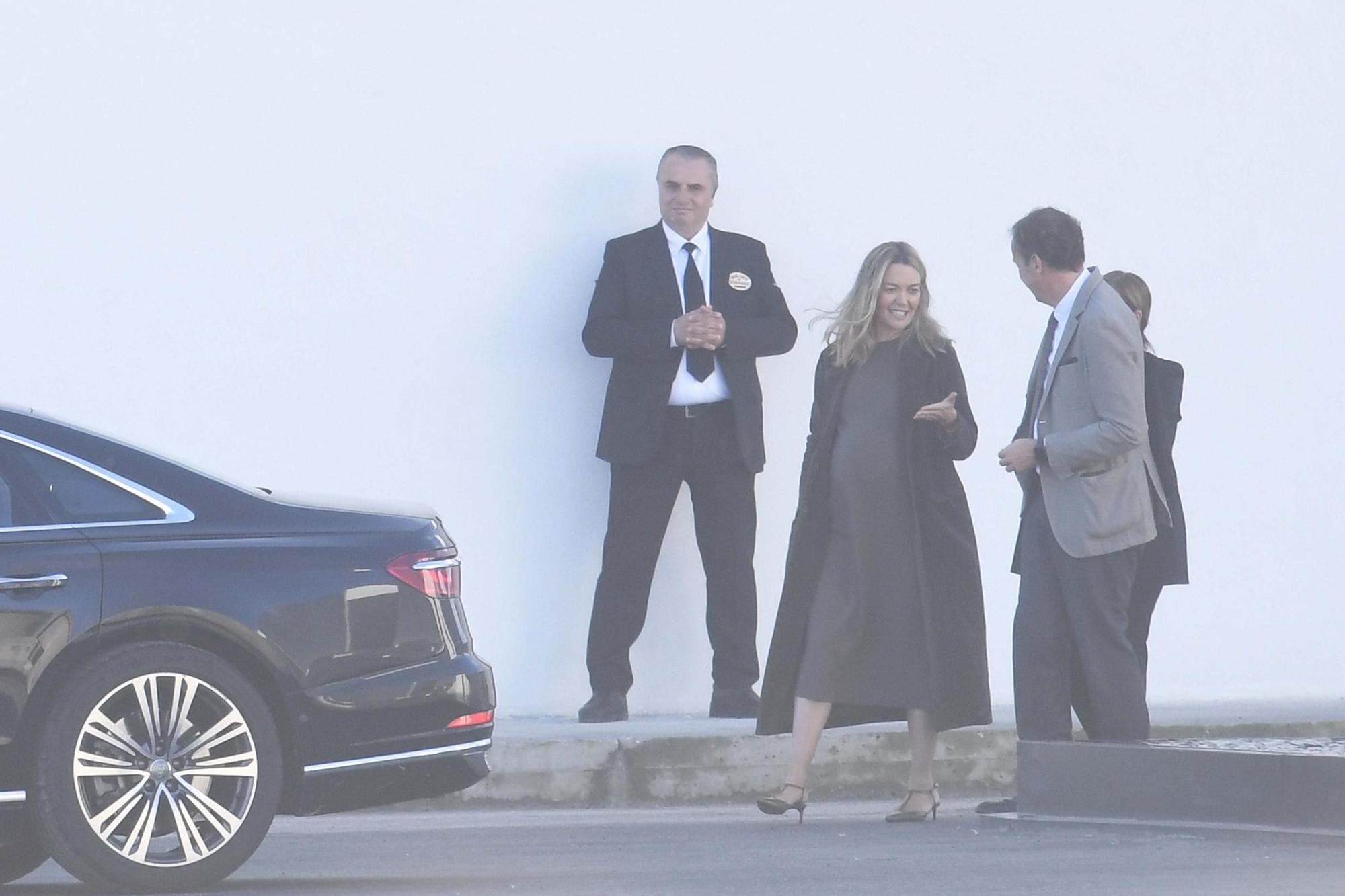 Pase para invitados y autoridades de la exposición de Marta Ortega ...