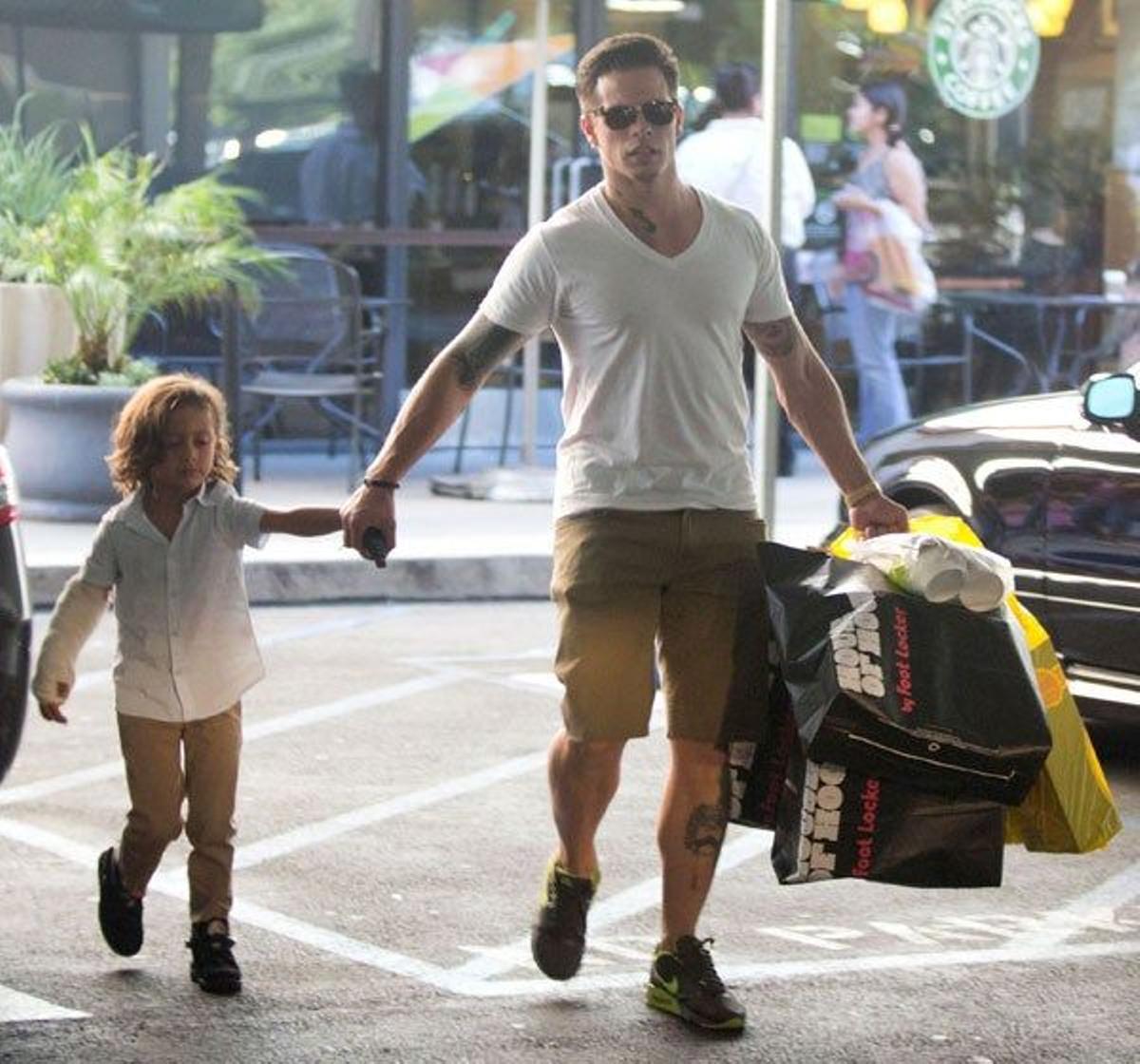 Casper Smart, un gran canguro para los hijos de J.Lo - Cuore