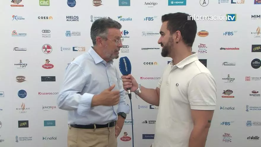 Pepe Ten comparte una jornada en el racó de InformaciónTV