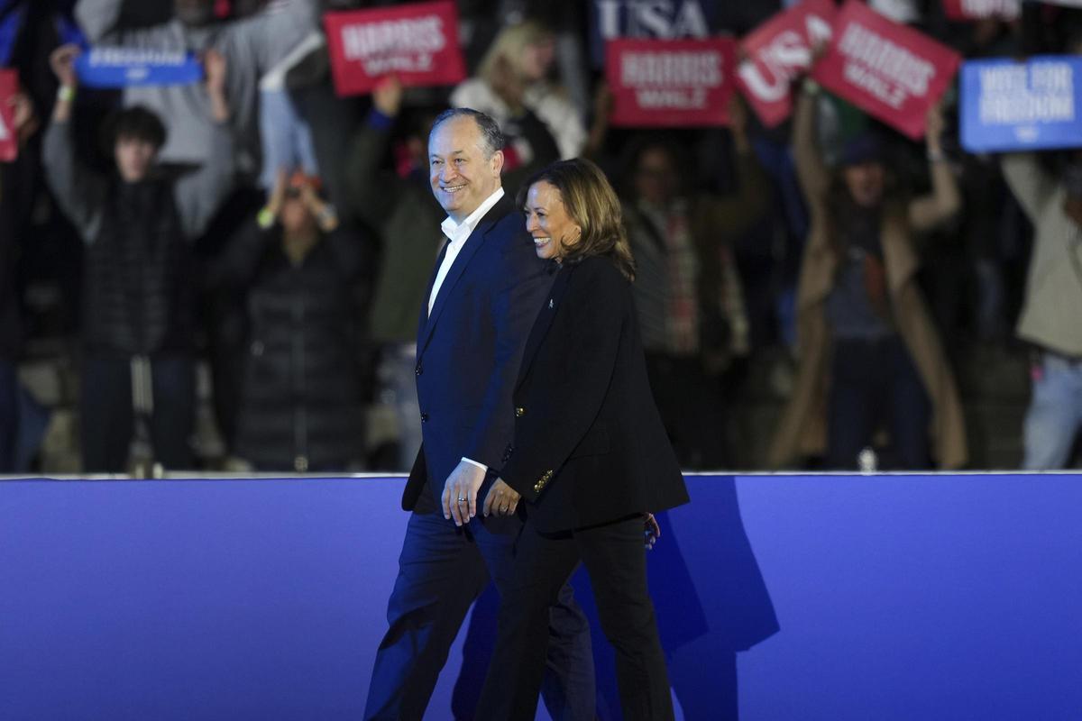 Kamala Harris cierra su campaña en Filadelfia | FOTOS