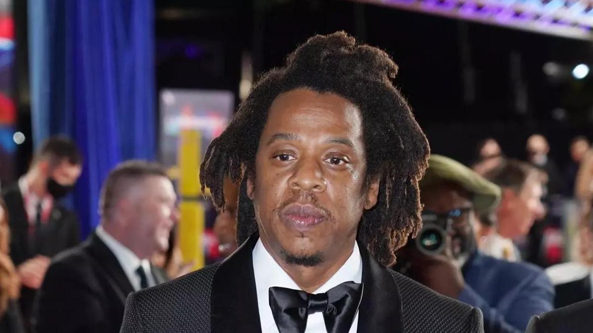 Jay-Z, acusado de violar a una menor de 13 años junto a Sean 'Diddy' Combs