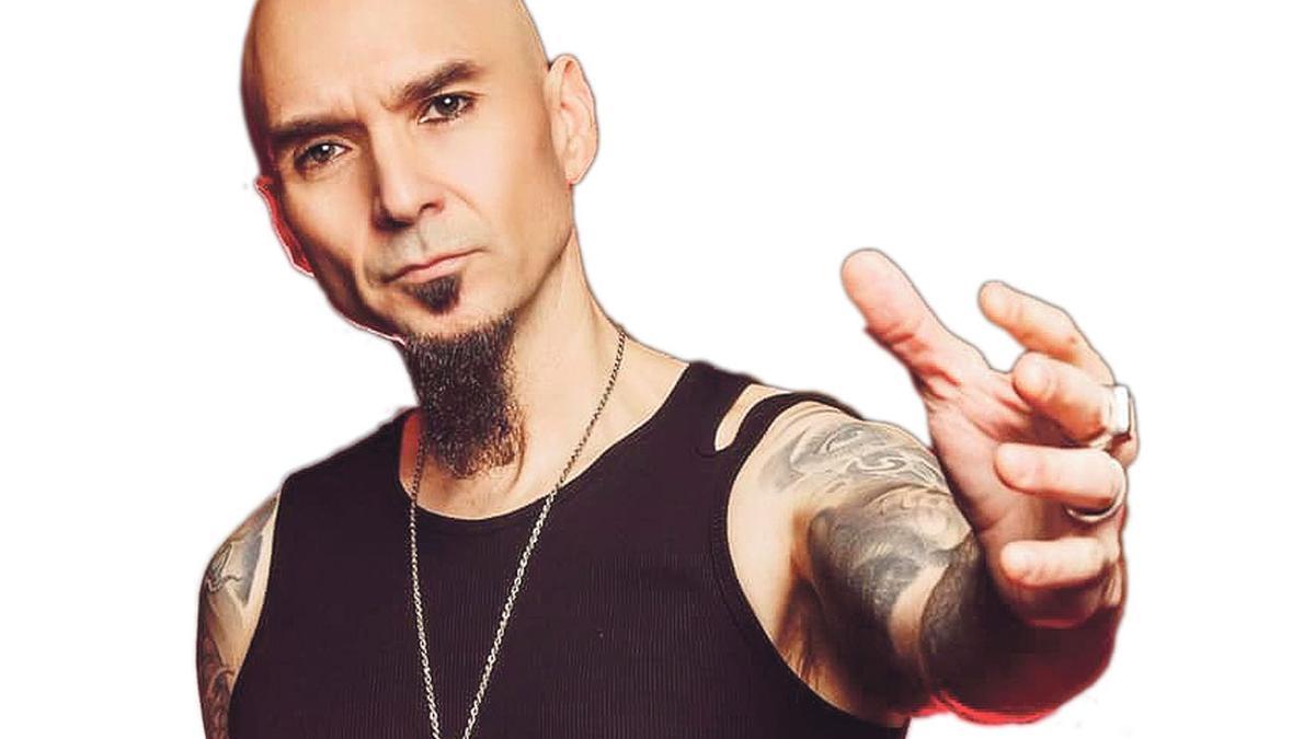 ENTREVISTA A CARLOS ESCOBEDO | Cantante y bajista de Sober