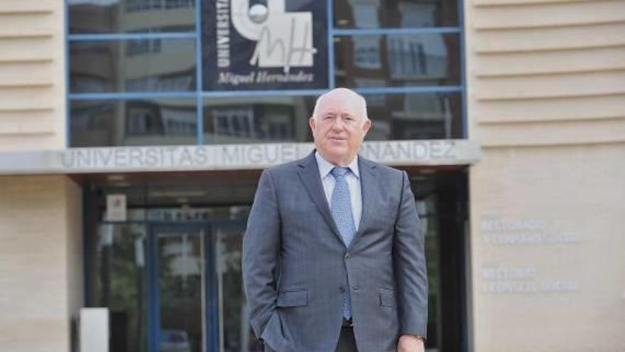 «Existe la necesidad de cuidar el campus y el material de la UMH»