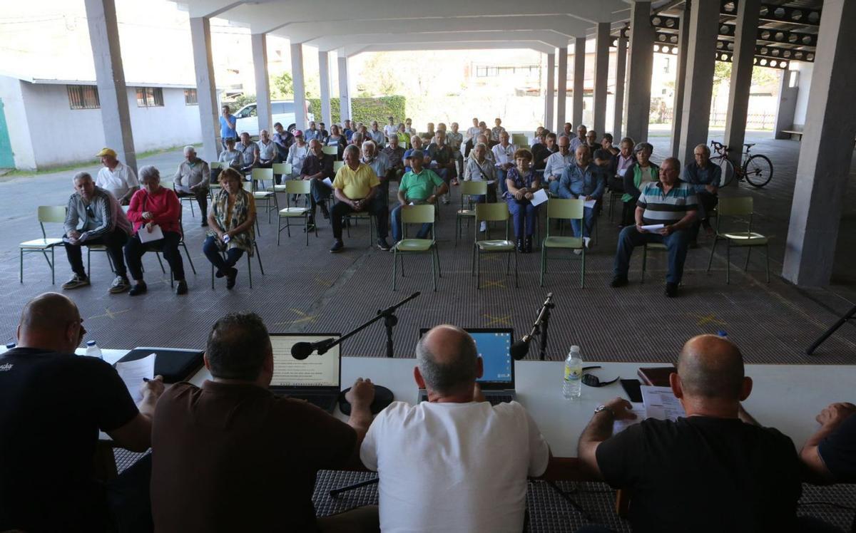 CANON DE COMUNEROS DE MEIRA A AISTER: La asamblea decide ir al juzgado