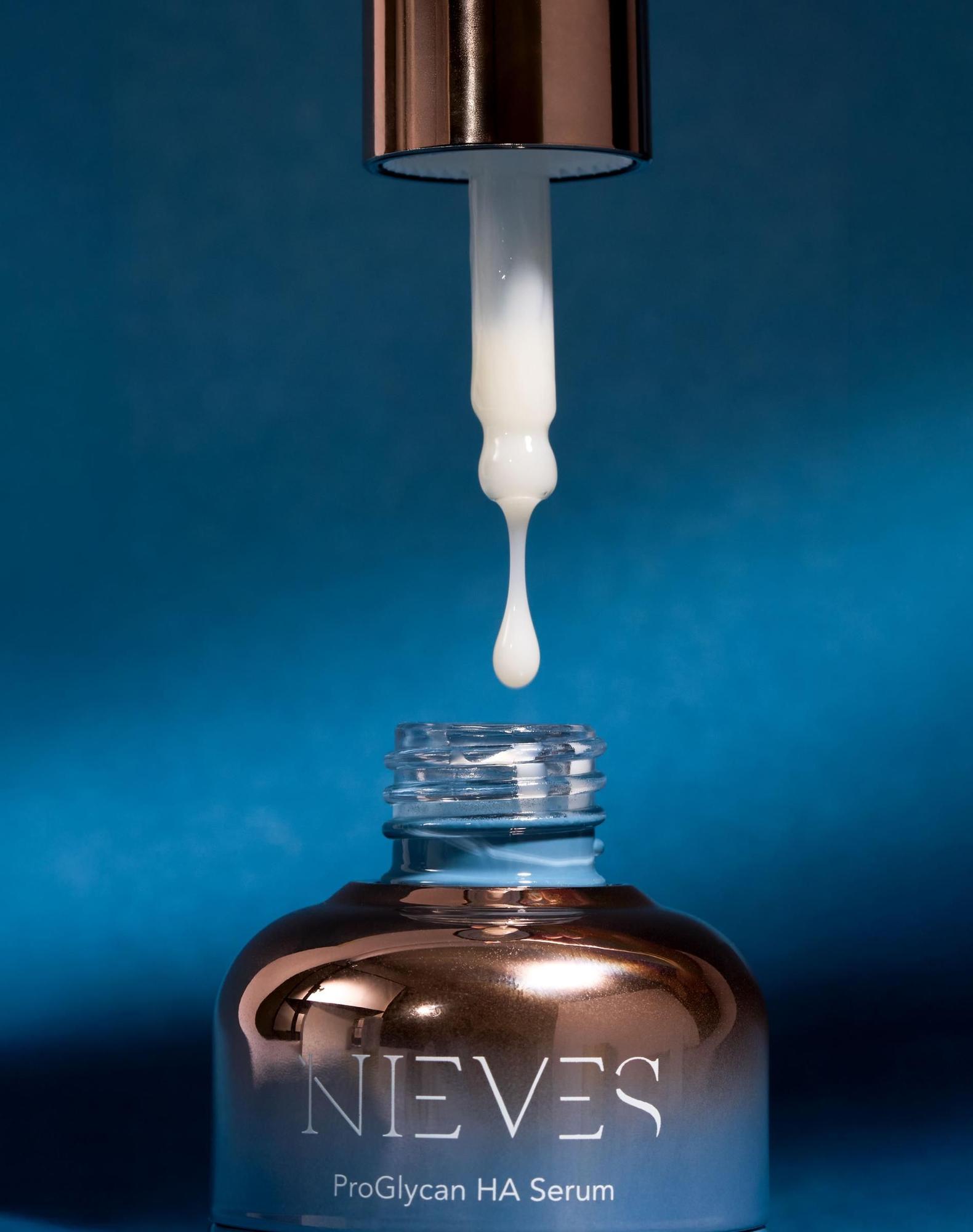 NIEVES ÁLVAREZ LONGEVIDAD SÉRUM | Este es el nuevo tratamiento facial ...