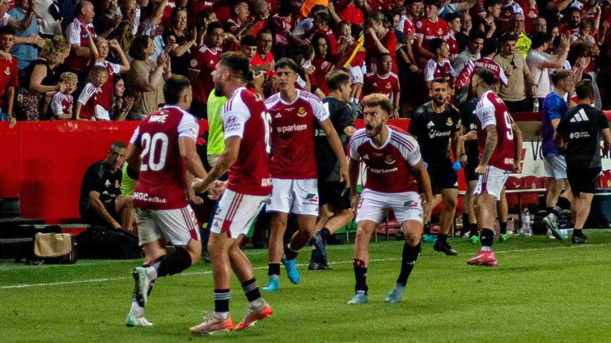 Roberto Torres: "El destino me había guardado poder devolver al Nàstic ...