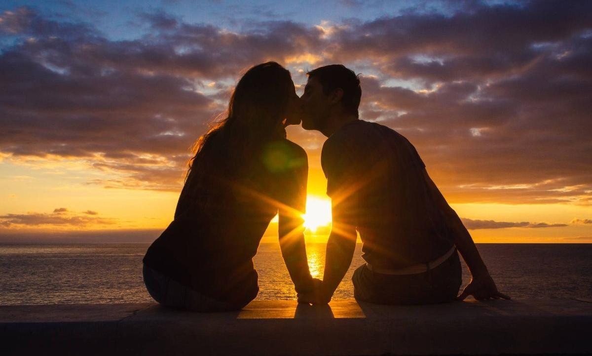 🤍 CORAZÓN BLANCO SIGNIFICADO | WhatsApp: Qué significa el emoji del ...