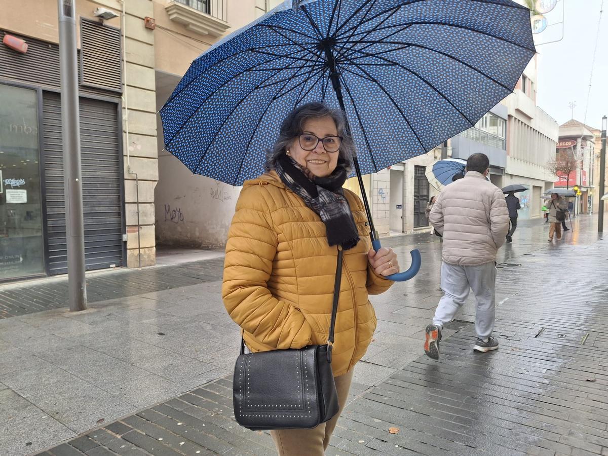 REBAJAS INVIERNO BADAJOZ COMPRAS EL FARO MENACHO | Primer día de ...