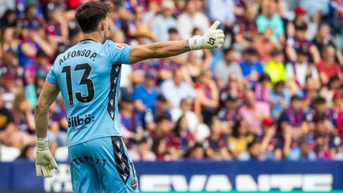 FICHAJES LEVANTE: Alfonso Pastor se marcha a Portugal