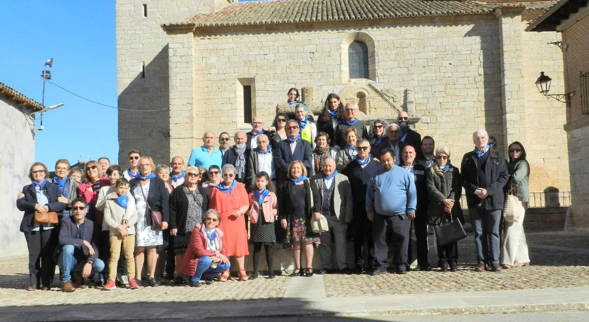 70 miembros de la familia Talegón acuden a la “llamada de la tribu”