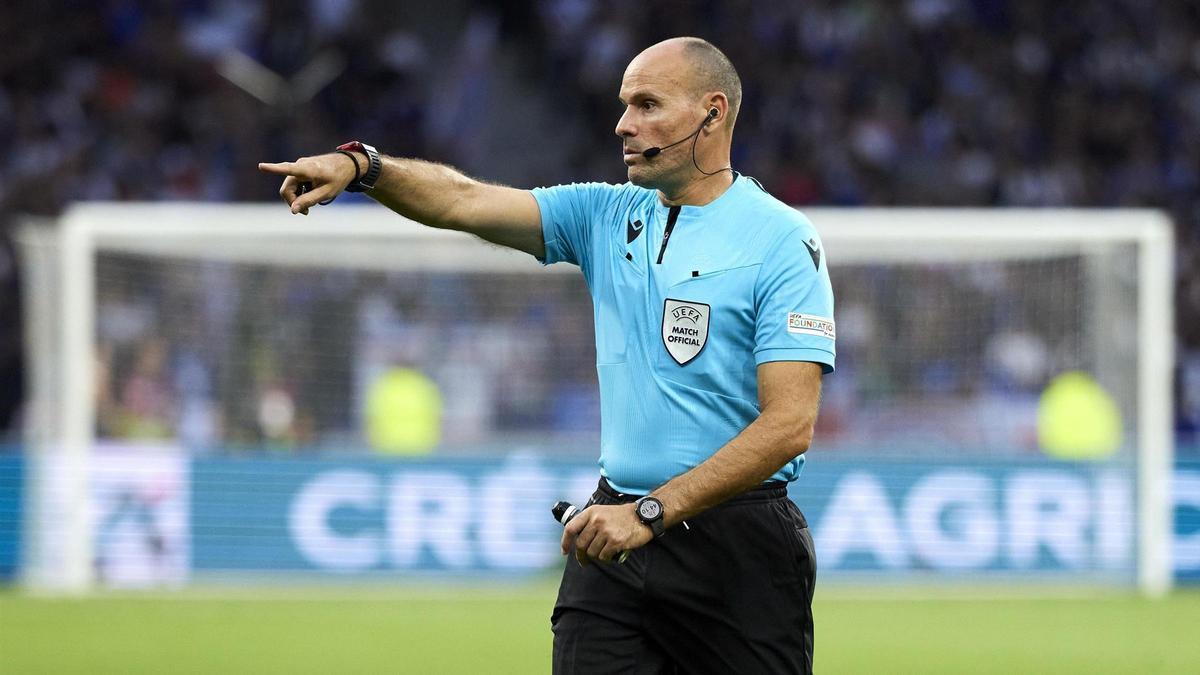 La explicación de Mateu Lahoz sobre porqué no se pitó el penalti de ...