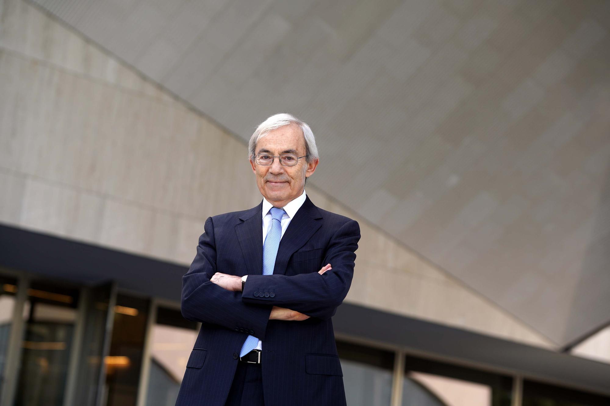 Cristopher Pissarides: "Subir los salarios al mismo nivel que el coste de la vida es imposible"