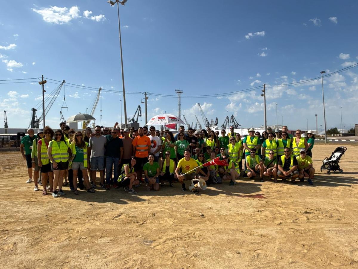 Solidaridad obrera en Sagunt: estibadores apoyan la huelga educativa en ...