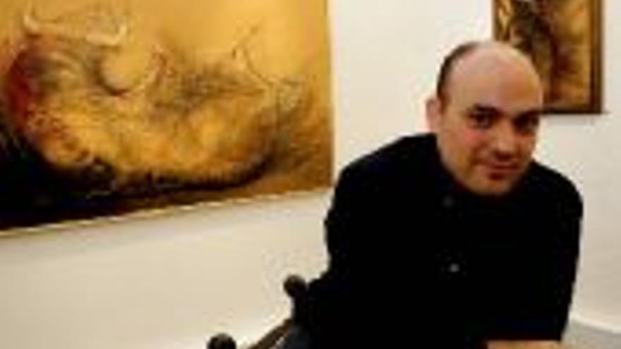 Rafael Lucena exhibe su obras taurinas en Carmen del Campo