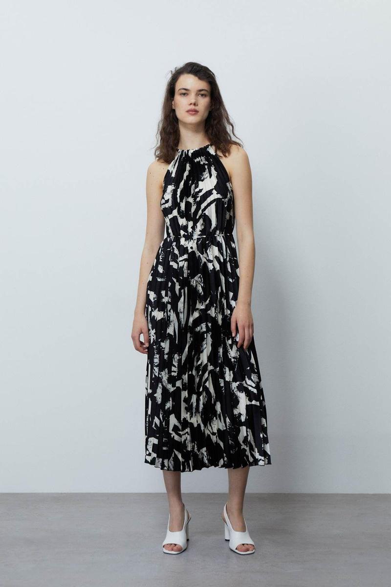 SFERA REBAJAS VERANO | 8 vestidos de las rebajas de Sfera frescos y de corte midi perfectos para ...