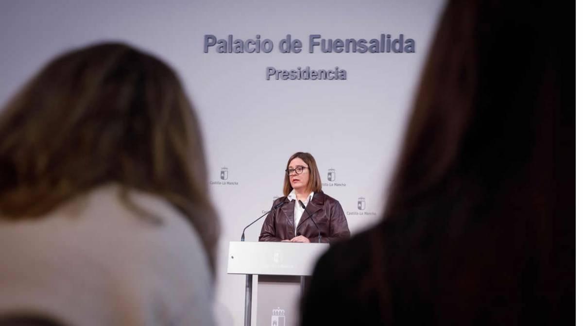 La plantilla del Hospital Virgen del Valle reúne 8.000 firmas contra su ...