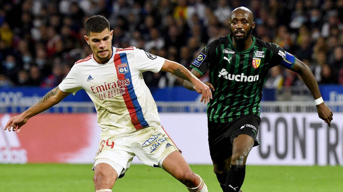 PREMIER LEAGUE | Guimaraes revela su charla con Guardiola