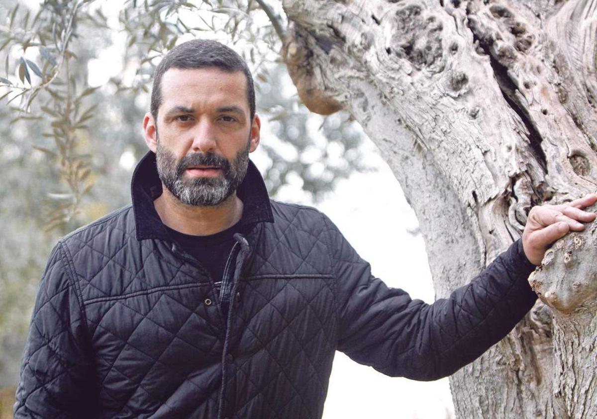 JAUME ANGLADA ACCIDENTE TRÁFICO | El cantante Jaume Anglada, herido grave tras ser arrollado por ...