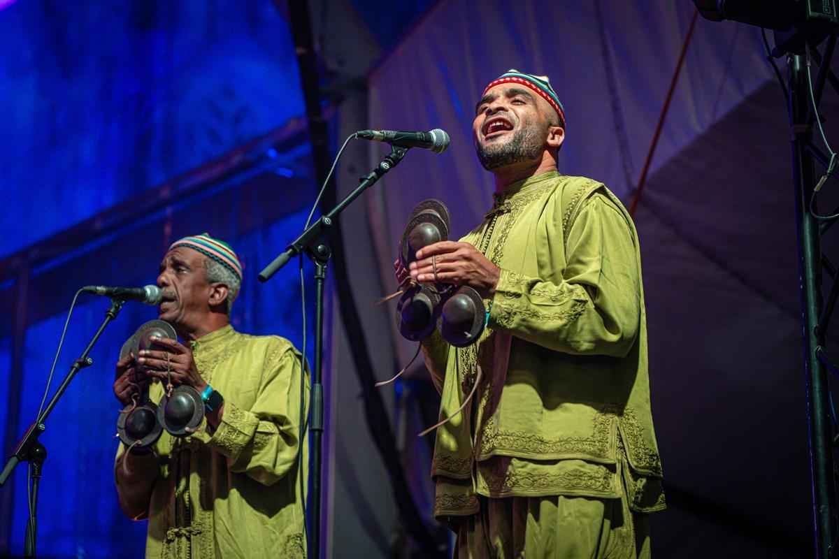Cala Vento corona una noche de La Mercè frente a la Catedral de ...