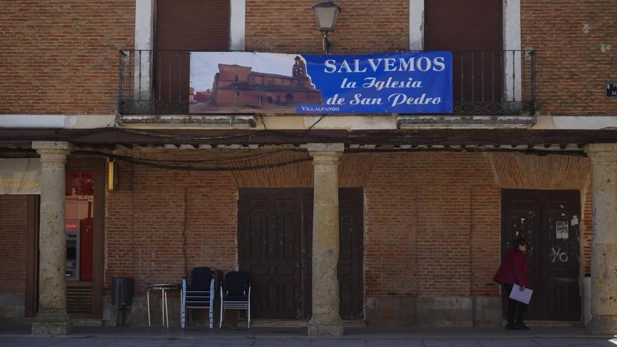 GALERÍA: El deplorable estado de la iglesia de San Pedro de Villalpando