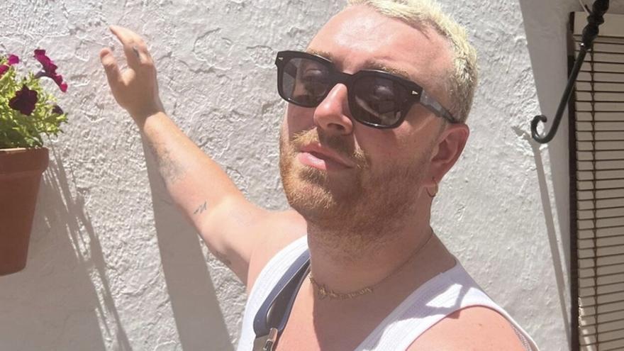 Sam Smith: el cantante británico se pasea por Gaucín - La Opinión de Málaga