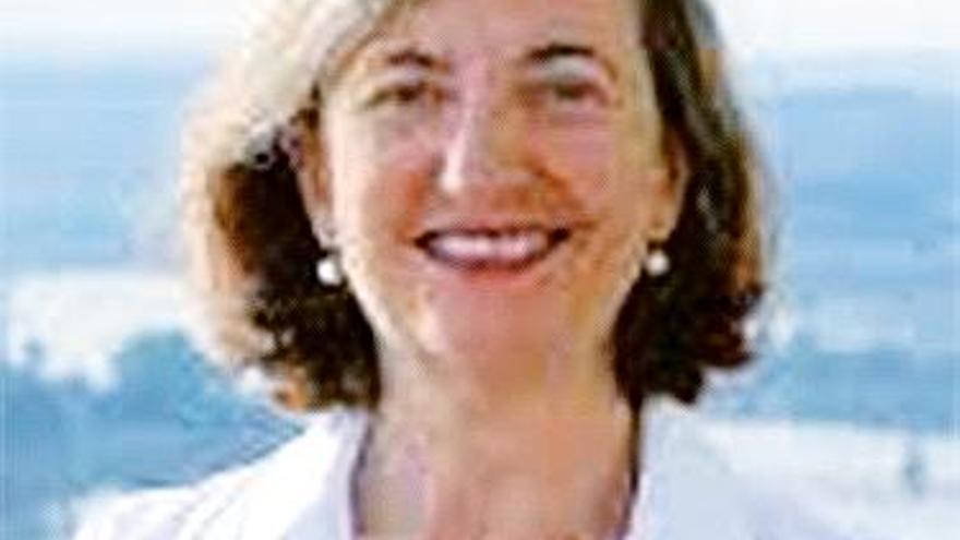 María Crespo, doutora en cardioloxía, nomeada Filla Predilecta de Cea