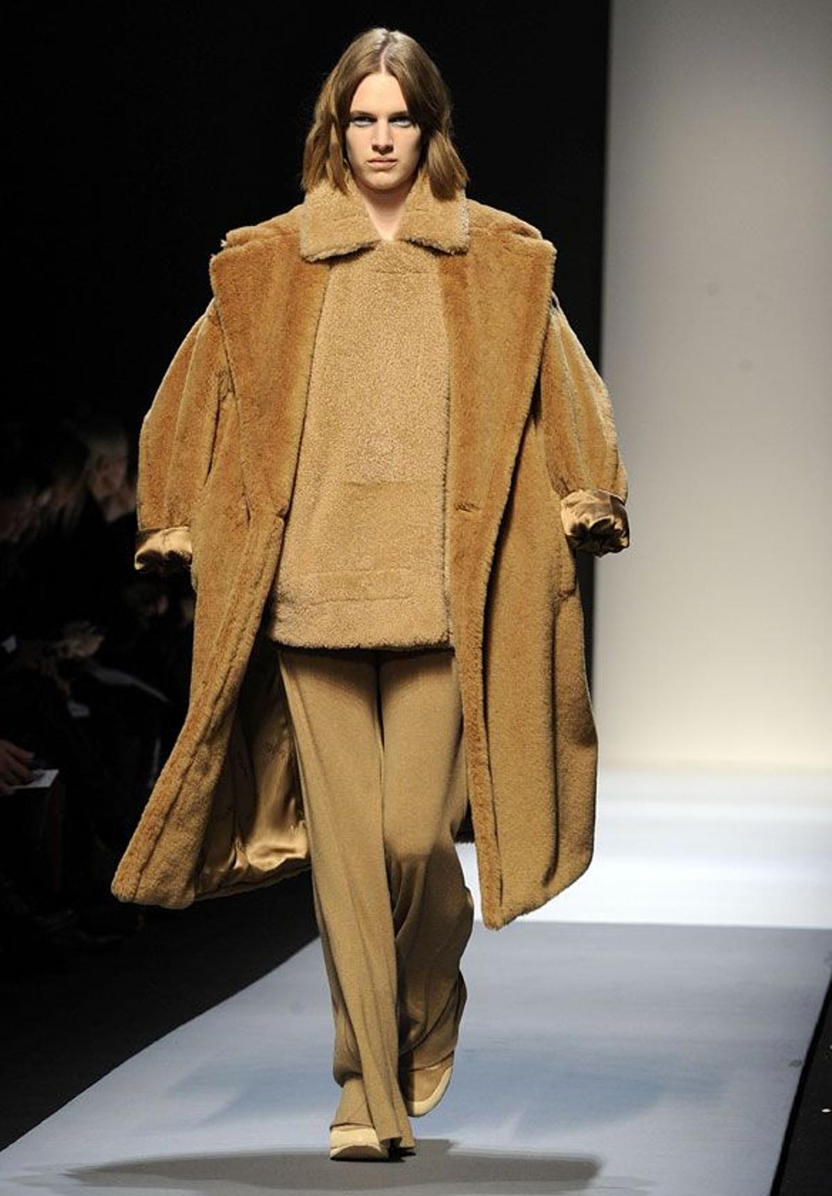 Max Mara, 100% made in Italiy - Woman